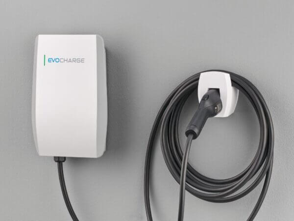 EvoCharge: Electric Vehicle (EV) Charging Stations & Solutions